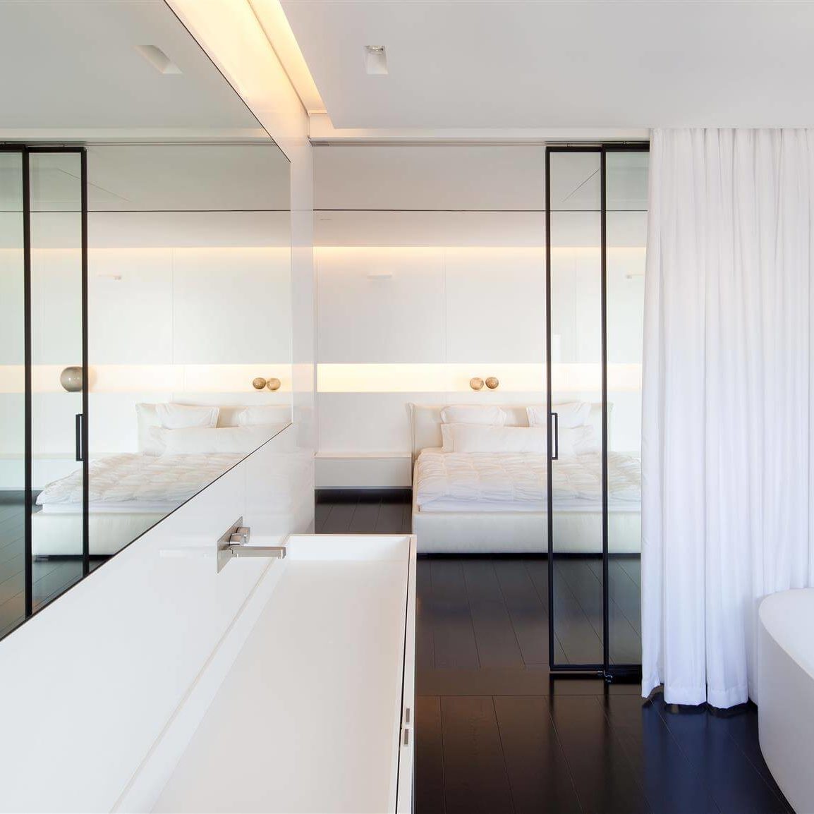 iSteel - Steel Glass Doors and Screens